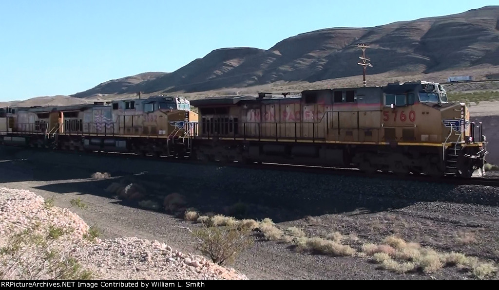 WB Drag Frt at Dry Lake NV-2